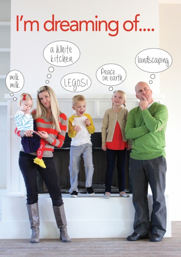 10 Family Christmas Photo Ideas That Are Totally NOT Awkward Thegoodstuff 10 Family Christmas Photo Ideas That Are Totally NOT Awkward Thegoodstuff